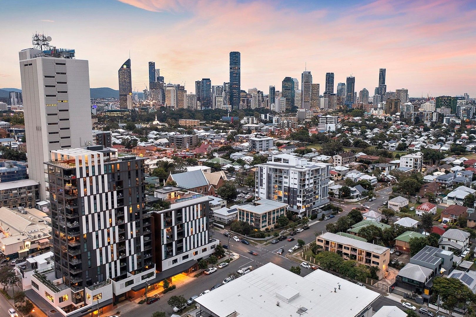 1/18 Duke Street, Kangaroo Point QLD 4169 - Apartment For Rent | Domain