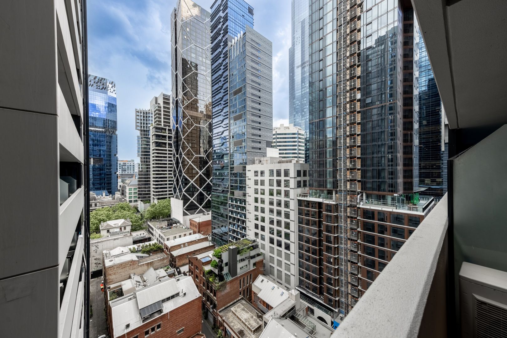 1509/8 Sutherland Street, Melbourne VIC 3000 | Domain