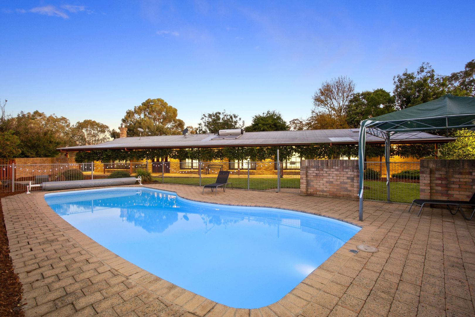 3 Merriman Place, Murrumbateman | Property History & Address Research ...