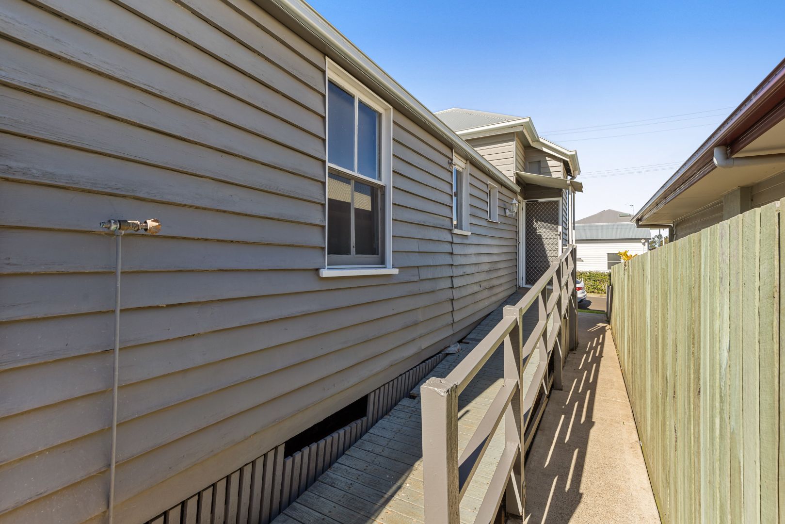 2/7 Raff Street, North Toowoomba QLD 4350 - Apartment For Rent | Domain