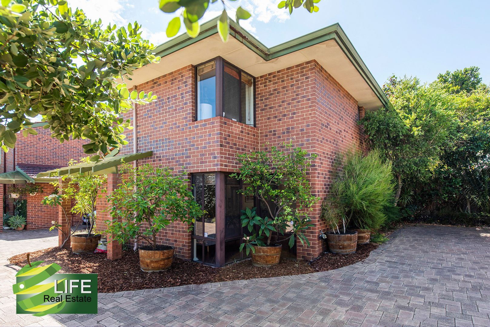 2/248 Hancock Street, Doubleview WA 6018 | Domain