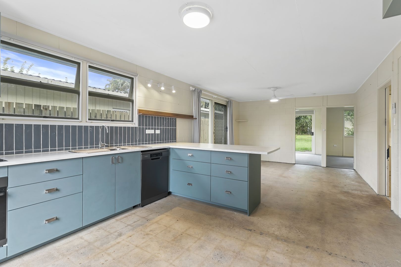 54 Roderick St, Moffat Beach QLD 4551 - House For Rent | Domain