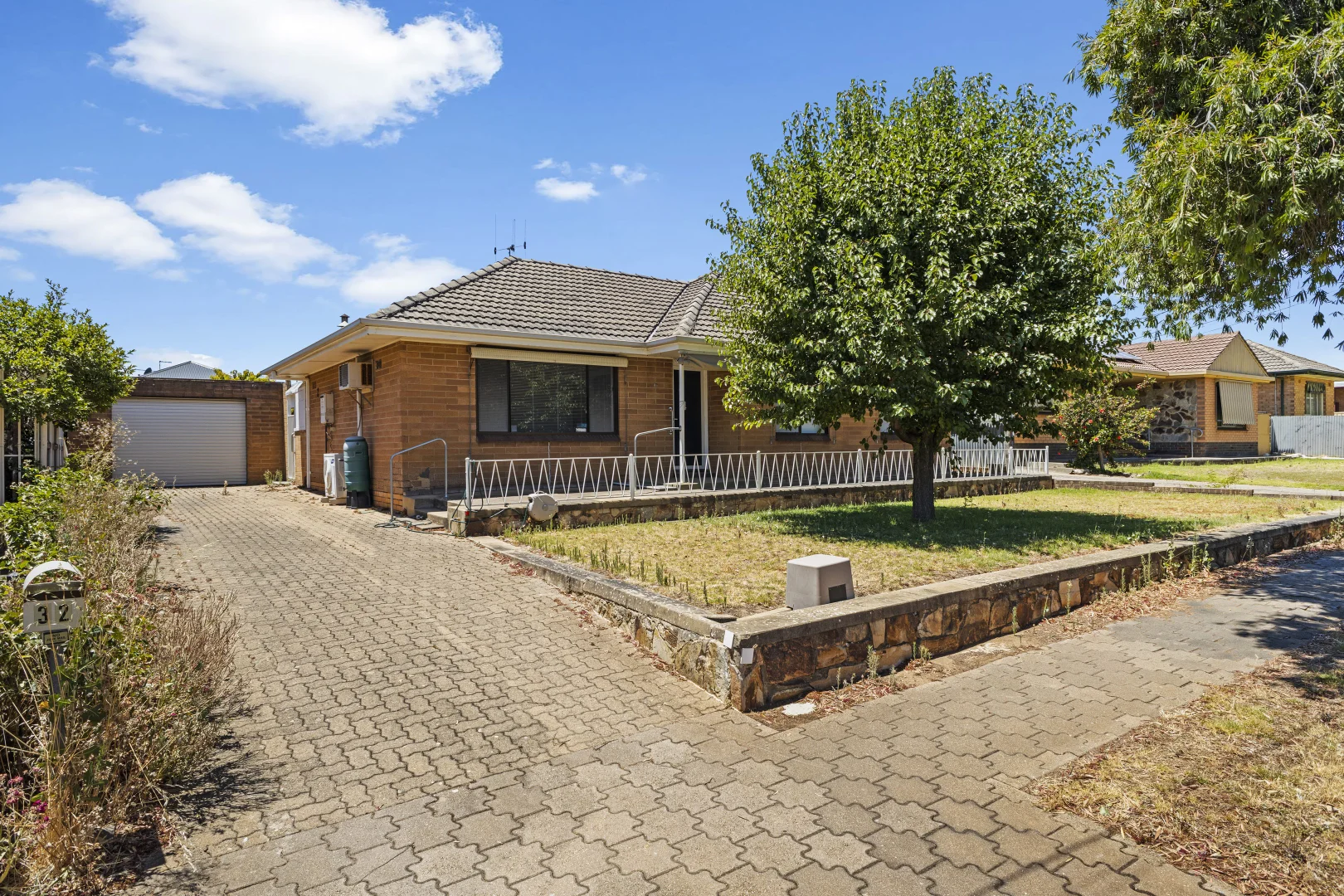 32 Pauls Drive, Valley View SA 5093 - House For Rent | Domain