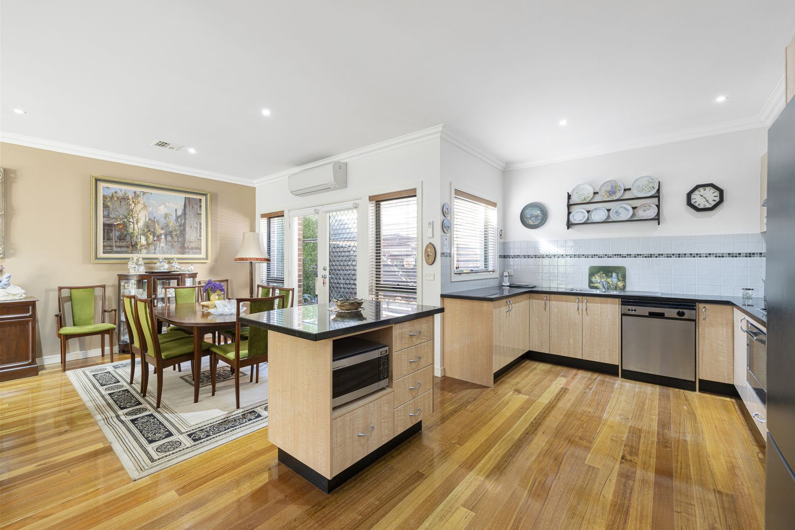 2/18 Naples Road, Mentone VIC 3194 | Domain