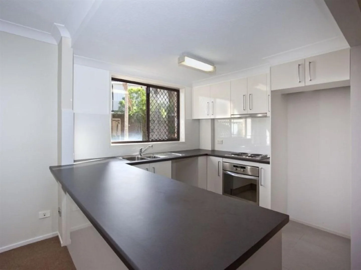 1/7 Angie Court, Mermaid Waters QLD 4218 - Apartment For Rent | Domain