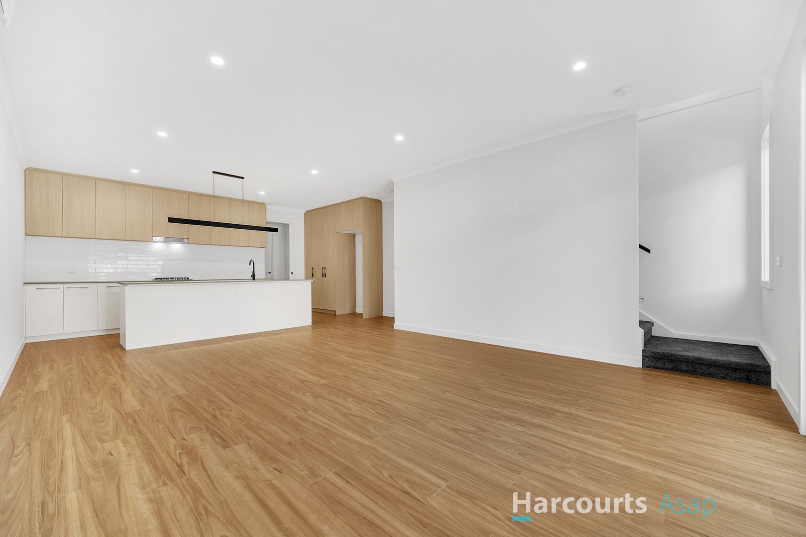 53 Riana Loop, Eumemmerring VIC 3177 - Townhouse For Rent - $640 | Domain