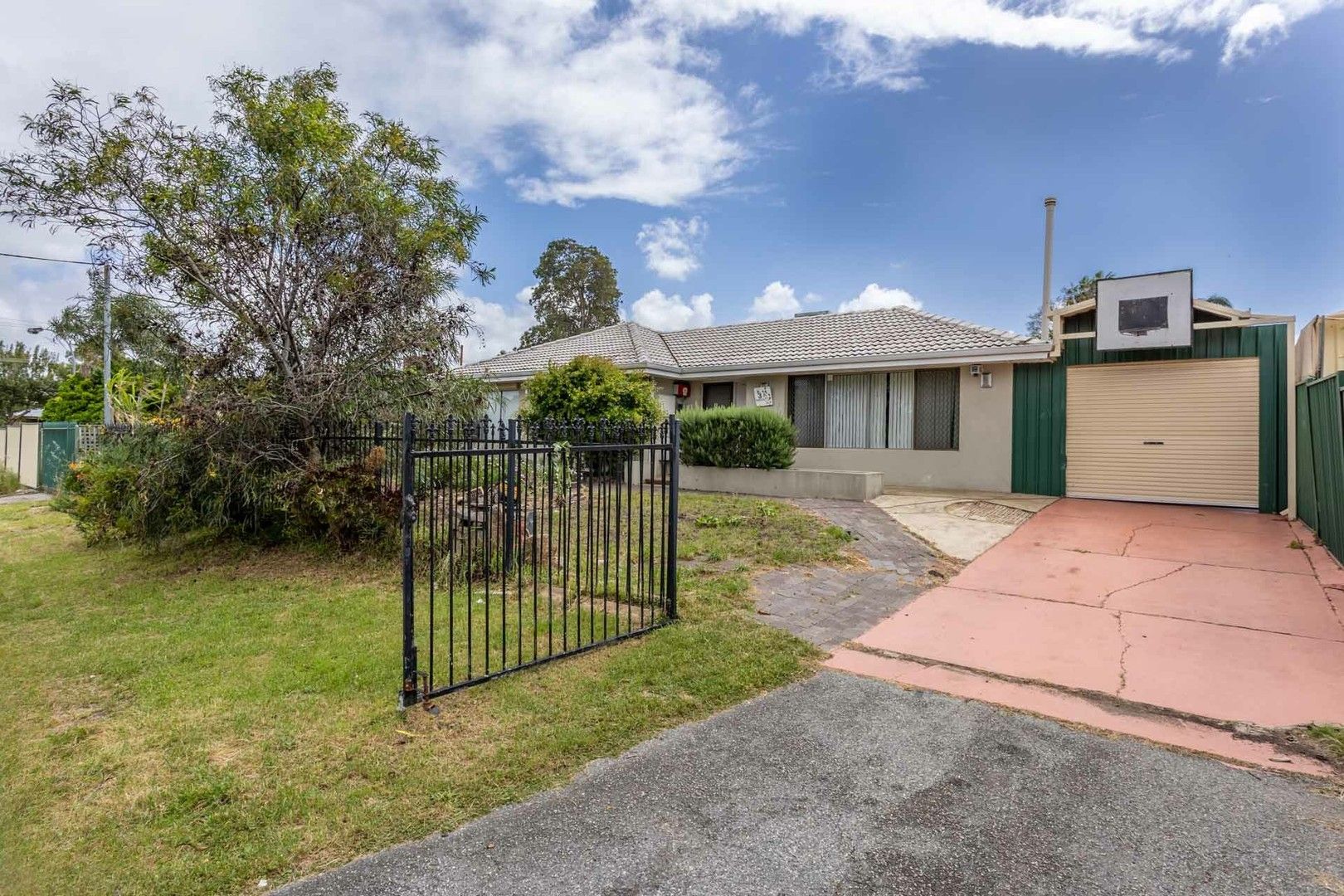 3 Dalwood Road, Swan View WA 6056 - House For Rent | Domain