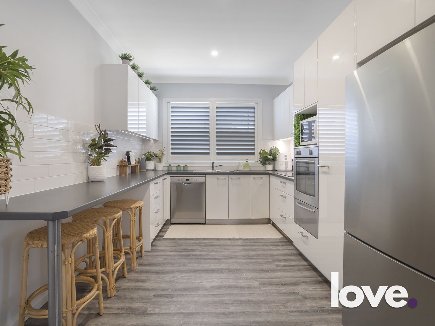 338 Sandgate Rd, Shortland NSW 2307 - House For Rent | Domain