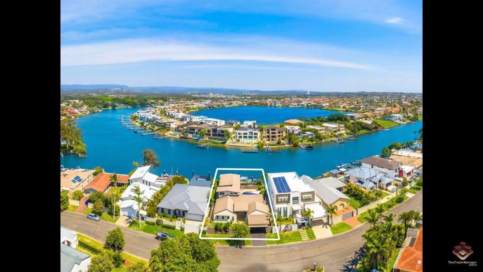 26 River Crescent, Broadbeach Waters QLD 4218 - House For Rent | Domain