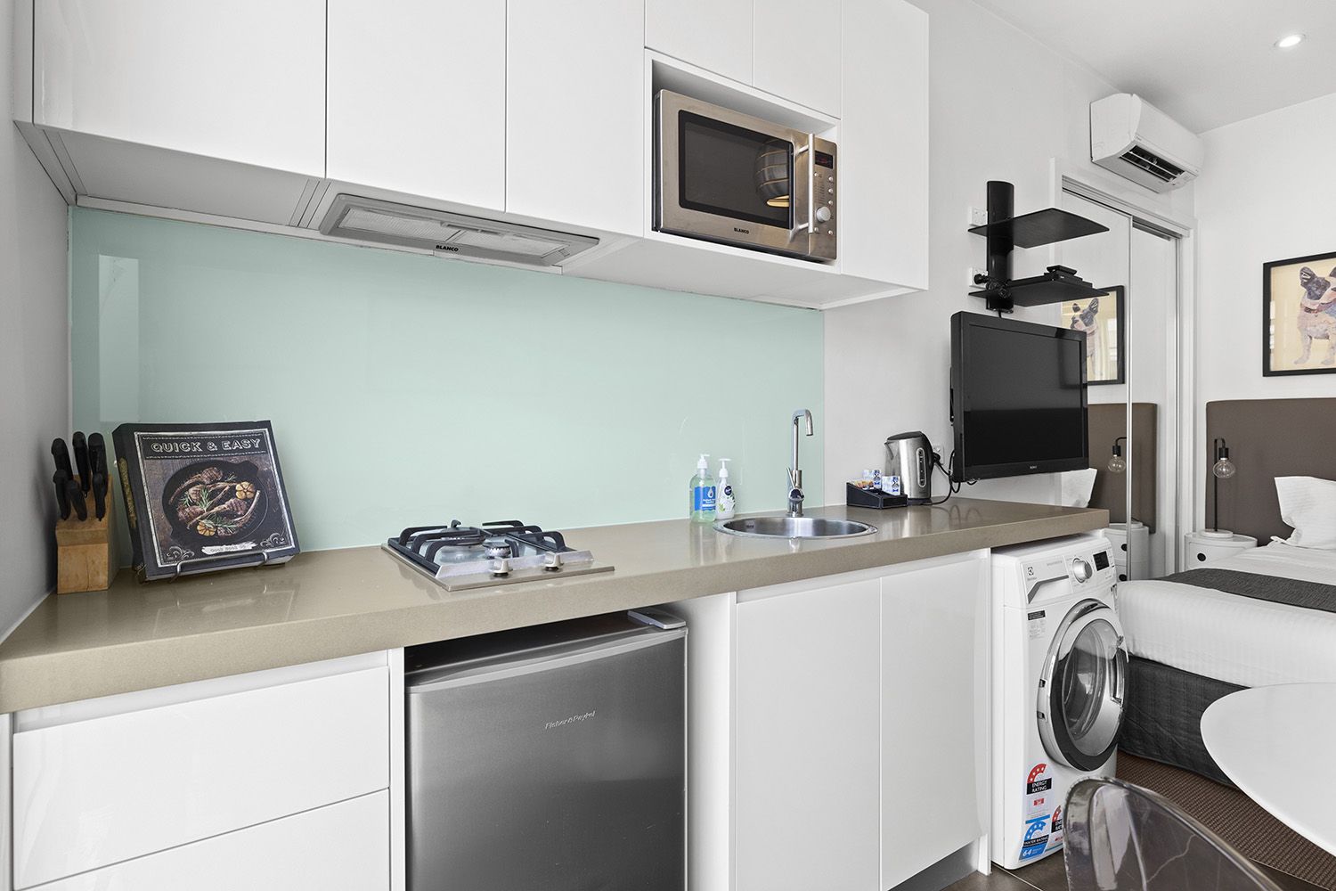 313 Kings Way, South Melbourne VIC 3205 - Apartment For Rent | Domain