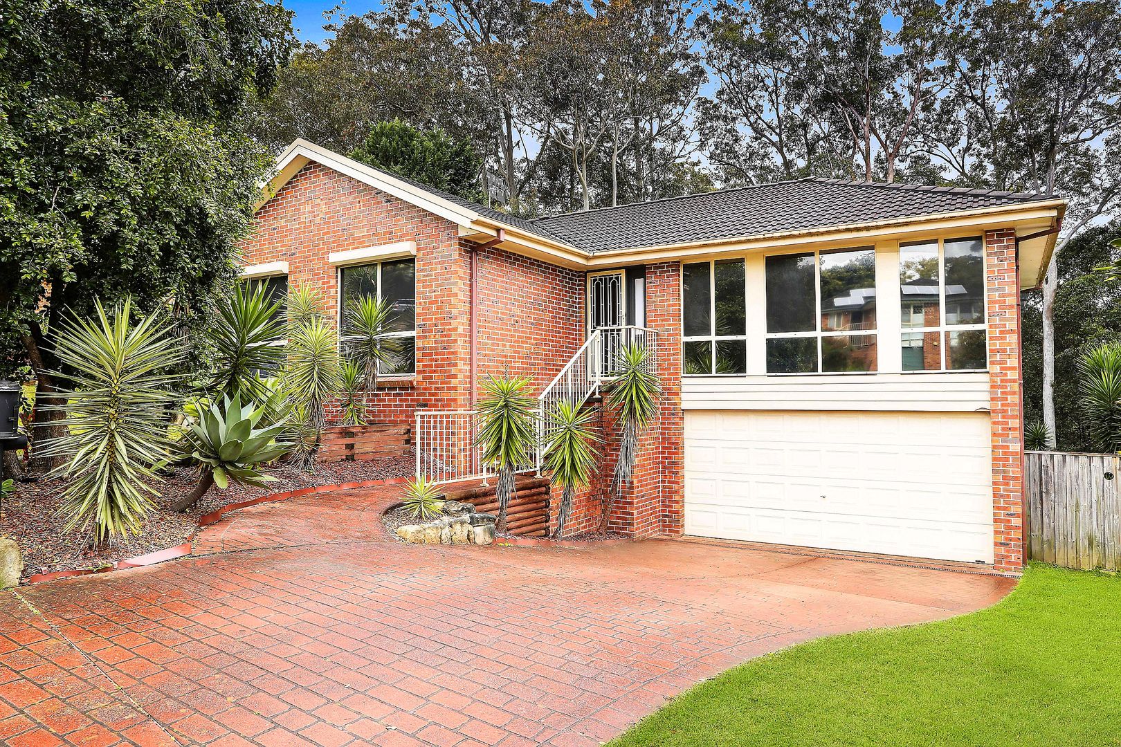 76 Bottlebrush Drive, Glenning Valley | Property History & Address ...