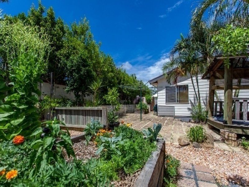 9 Mott Street, Byron Bay | Property History & Address Research | Domain