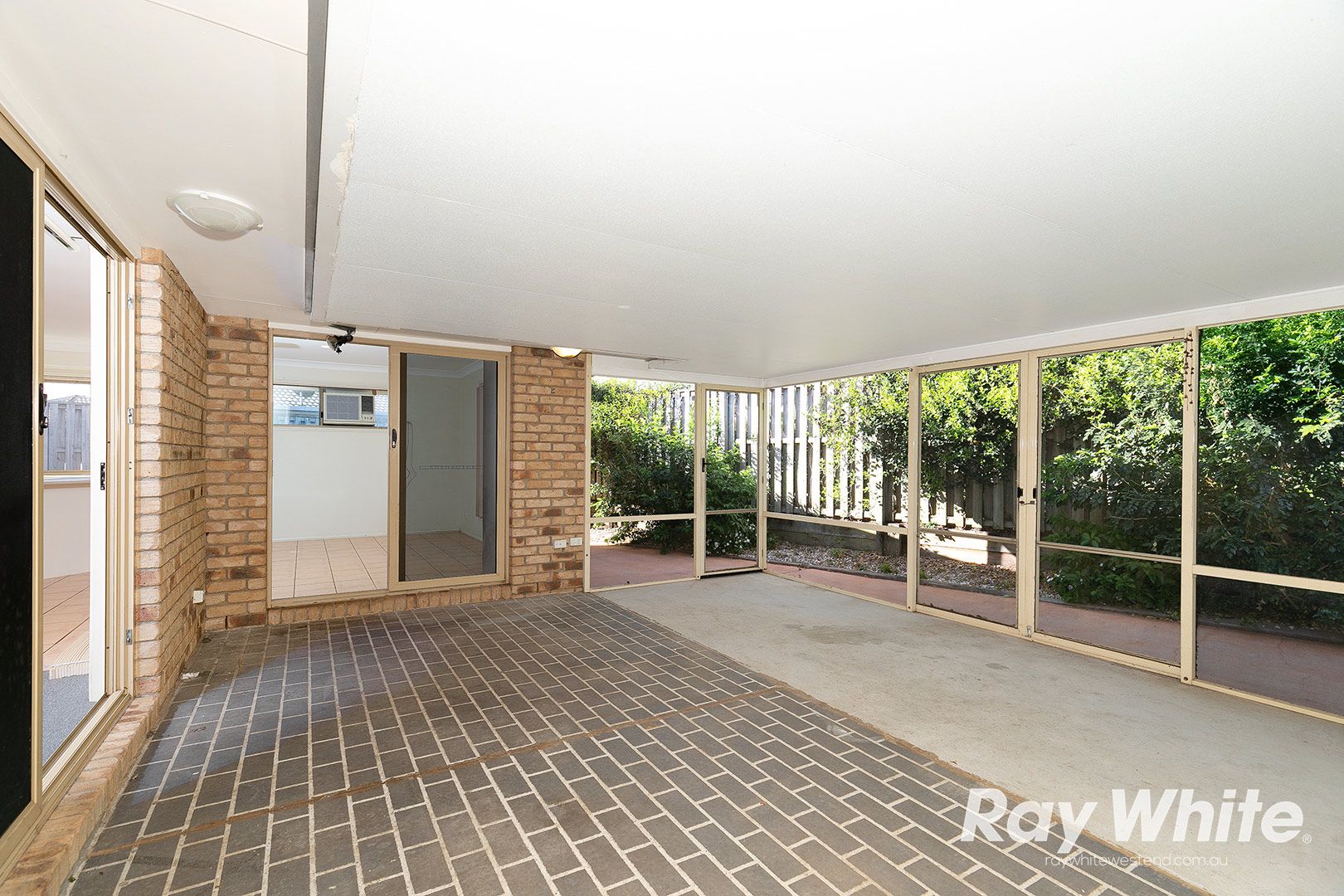 43 Hilltop Place, Banyo QLD 4014 - House For Rent - $740 | Domain