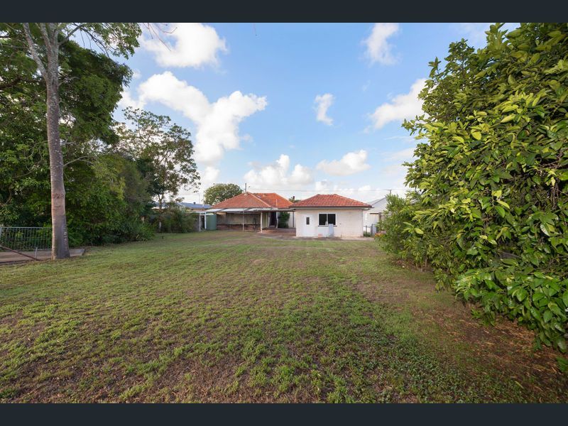 25 Strathpine Road, Bald Hills | Property History & Address Research ...