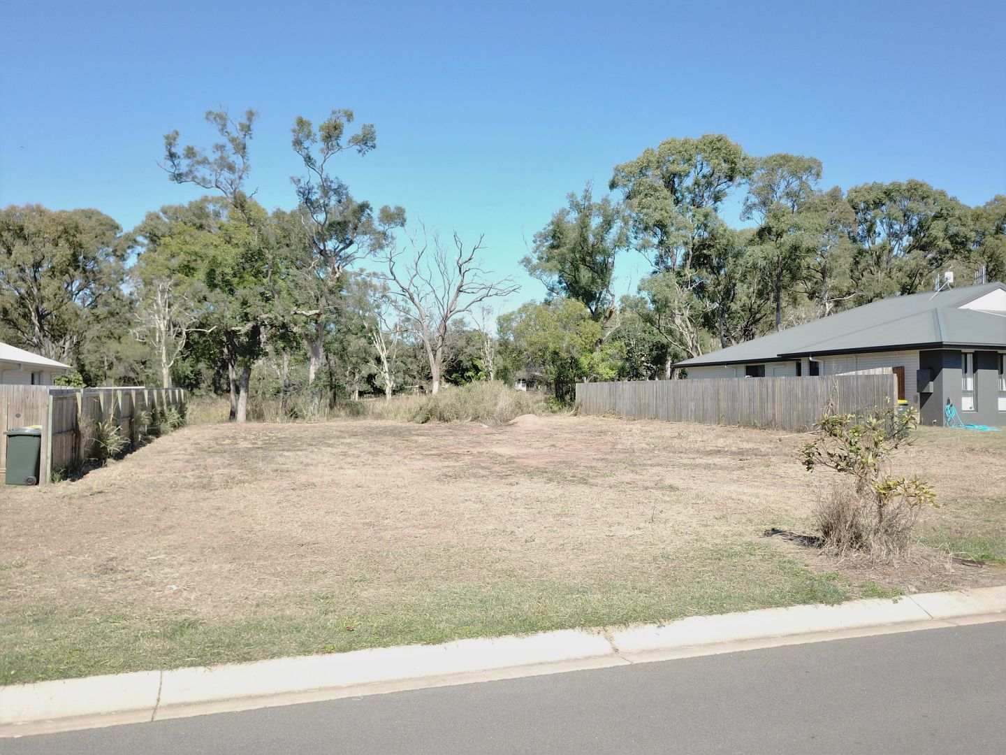 10 Sharp Crescent, Branyan | Property History & Address Research | Domain