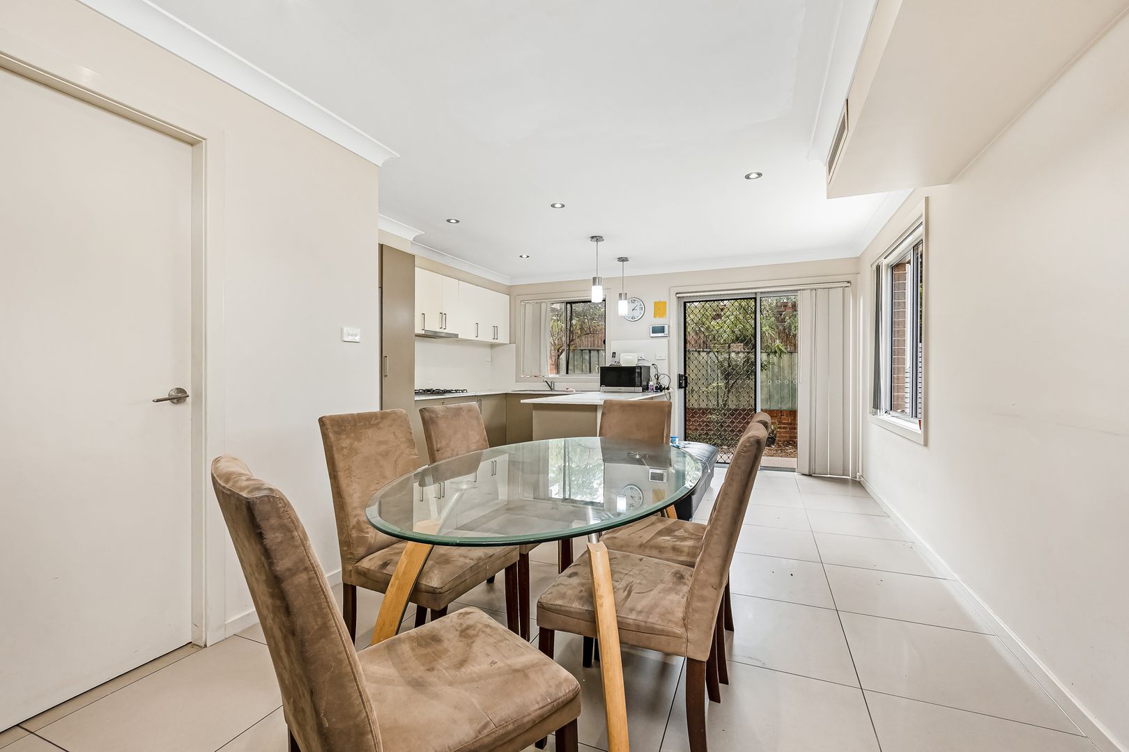 15/10-12 Canberra Street, Oxley Park NSW 2760 | Domain