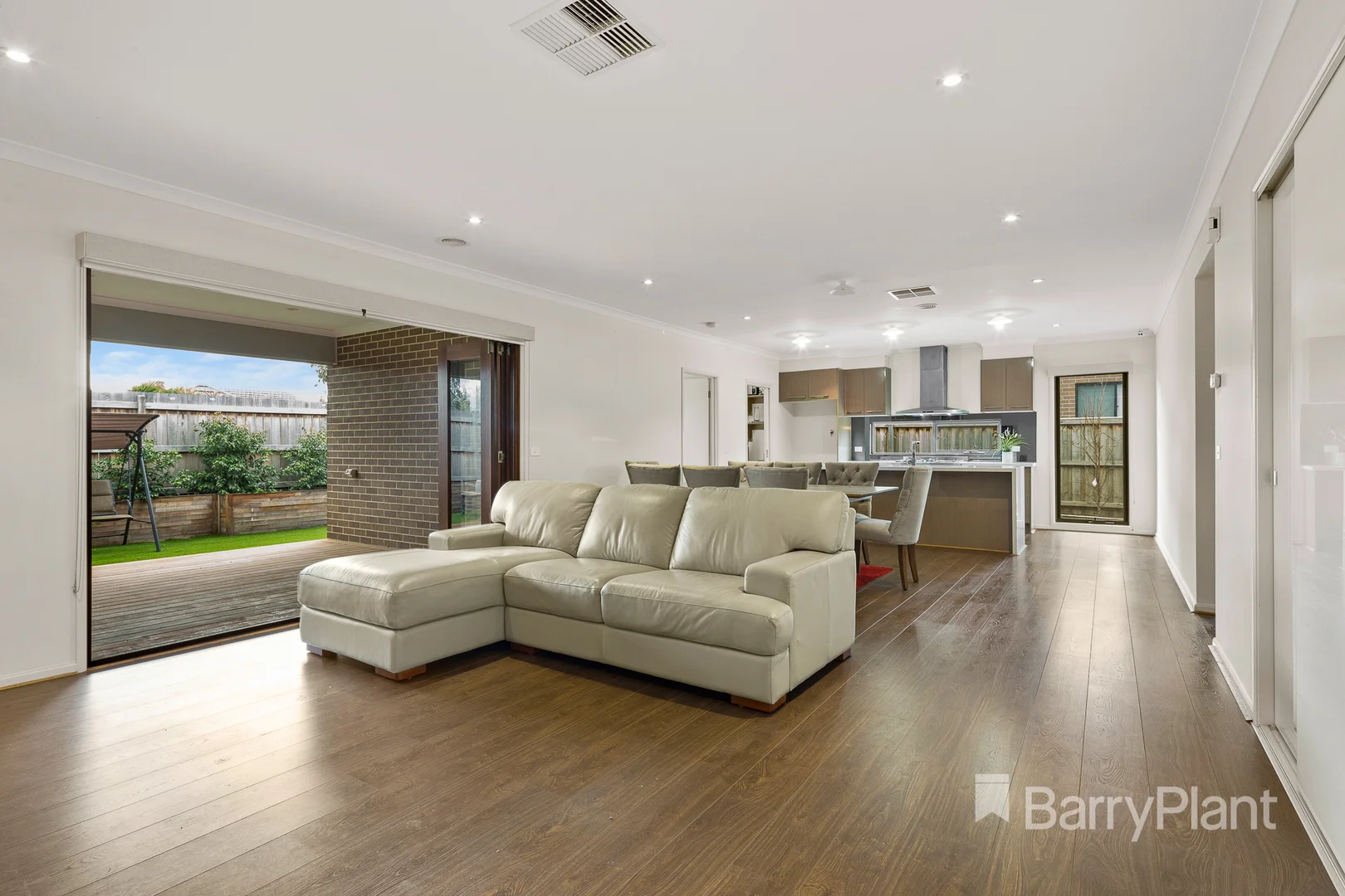 Sold 40 Attunga Grove, Werribee VIC 3030 on 02 Nov 2019 - 2015504985 ...