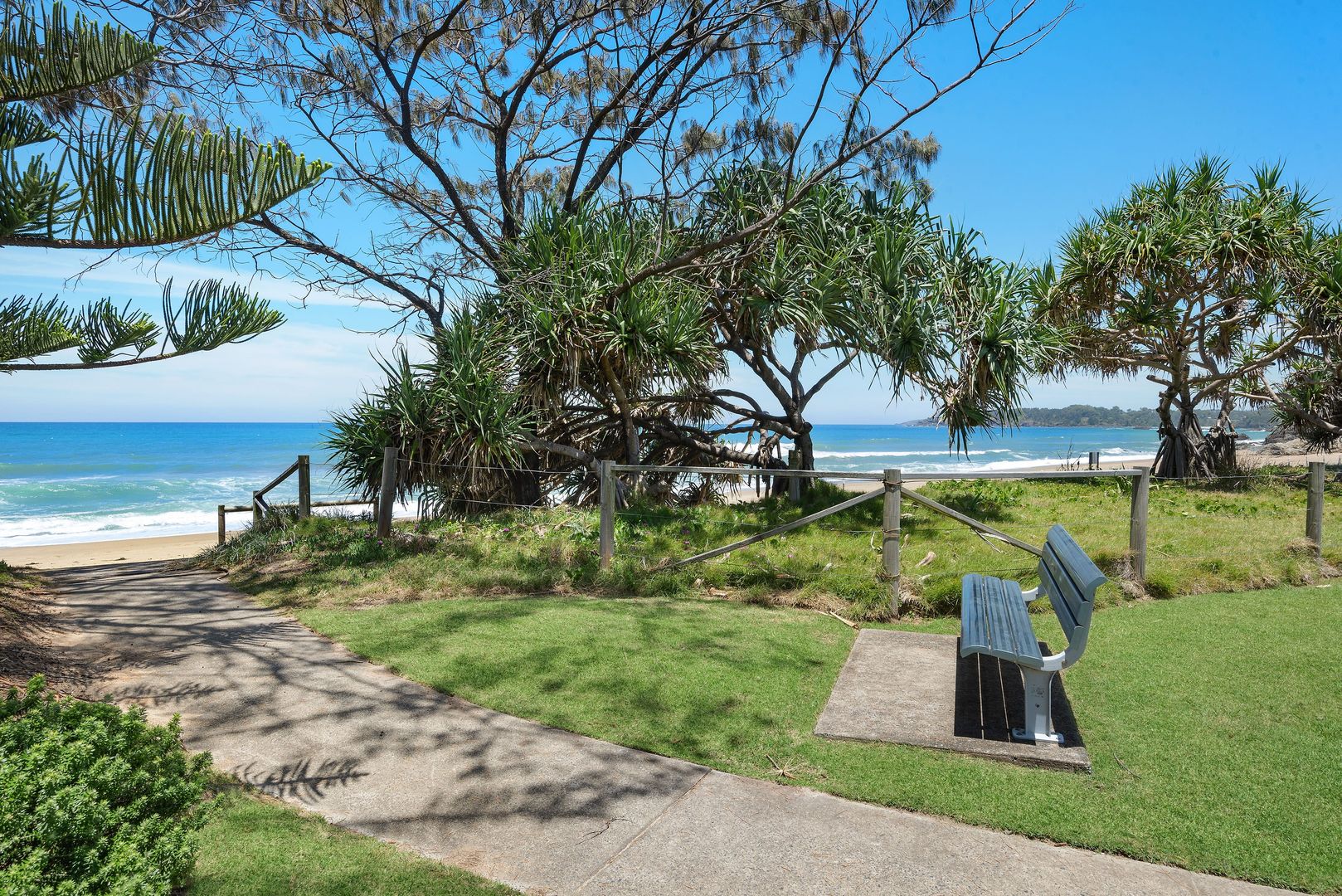 7 Oceanfront Drive, Sapphire Beach NSW 2450 | Domain
