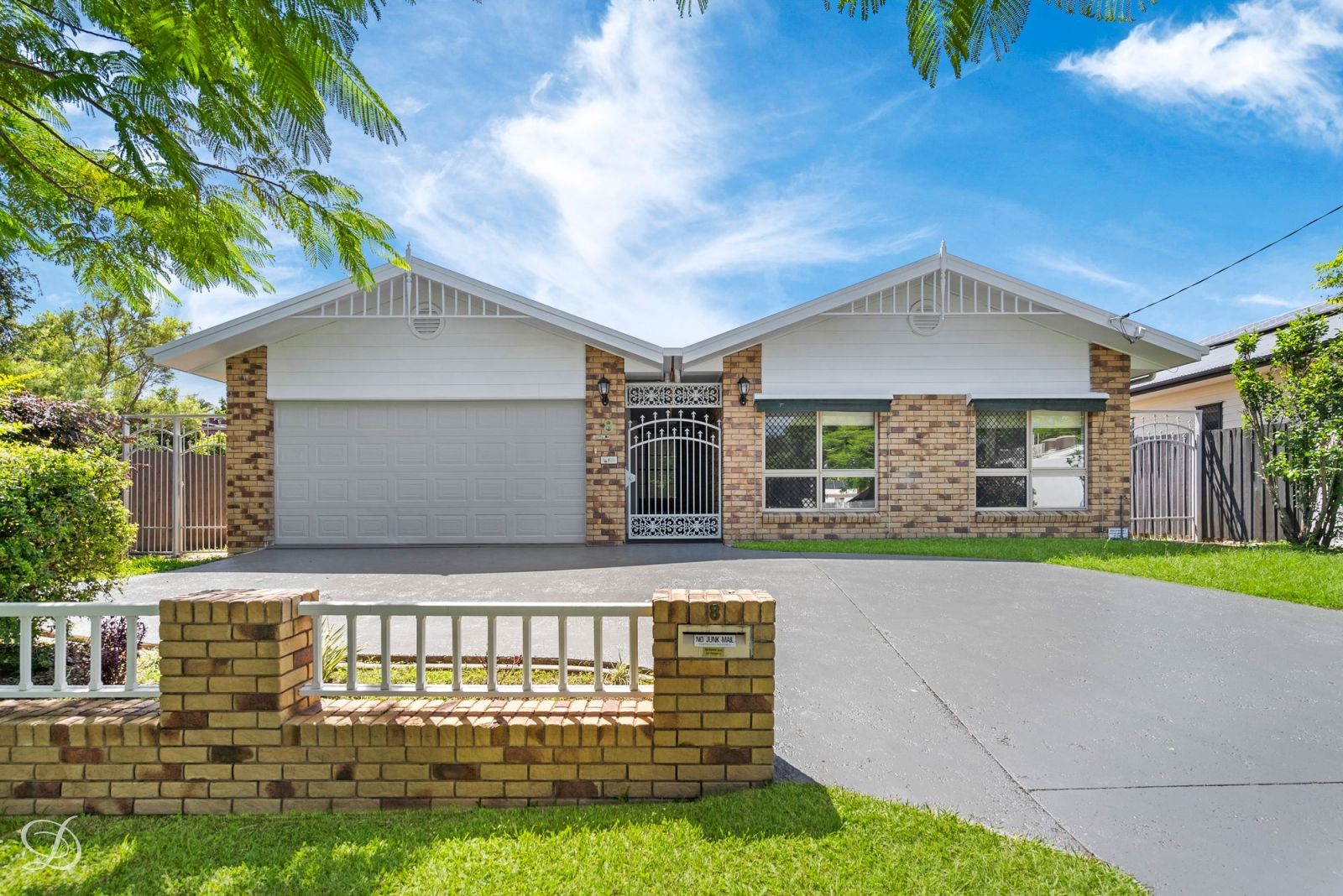 8 Heliopolis Parade, Mitchelton QLD 4053 - House For Rent - $875 | Domain