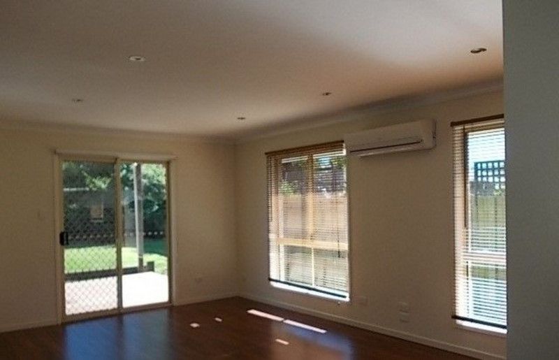 10 Cougal Close, Loganholme QLD 4129 - House For Rent - $480 | Domain