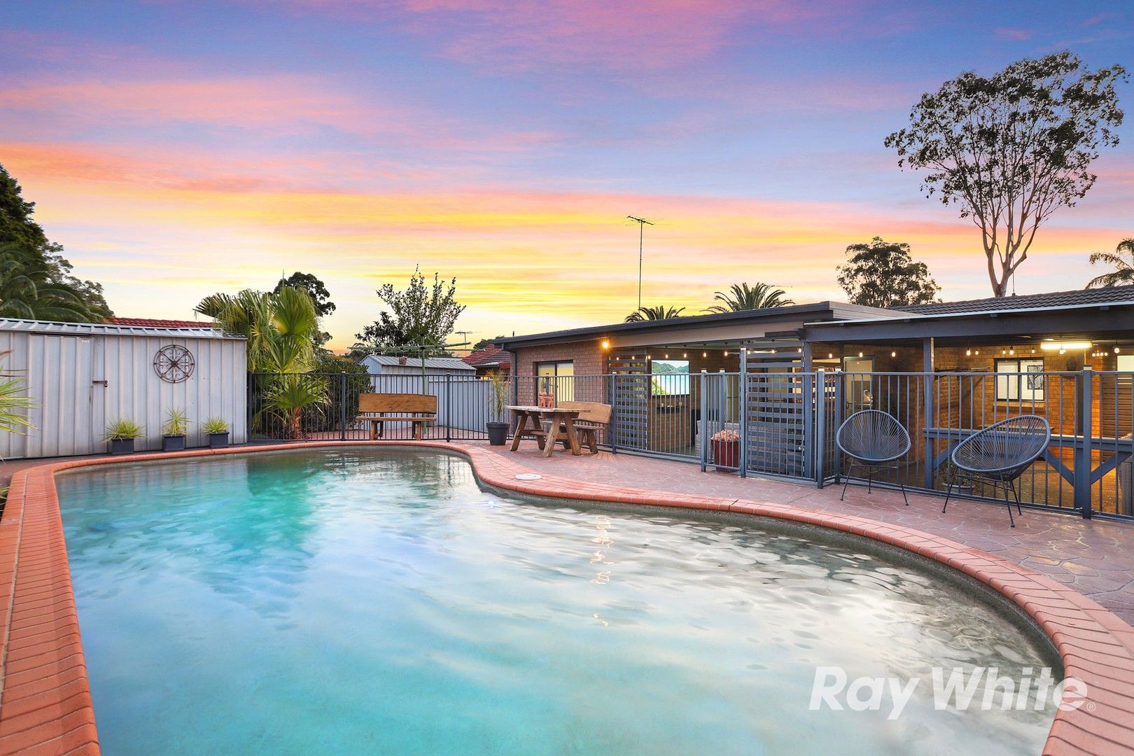 7 Olliver Crescent, St Clair NSW 2759 | Domain