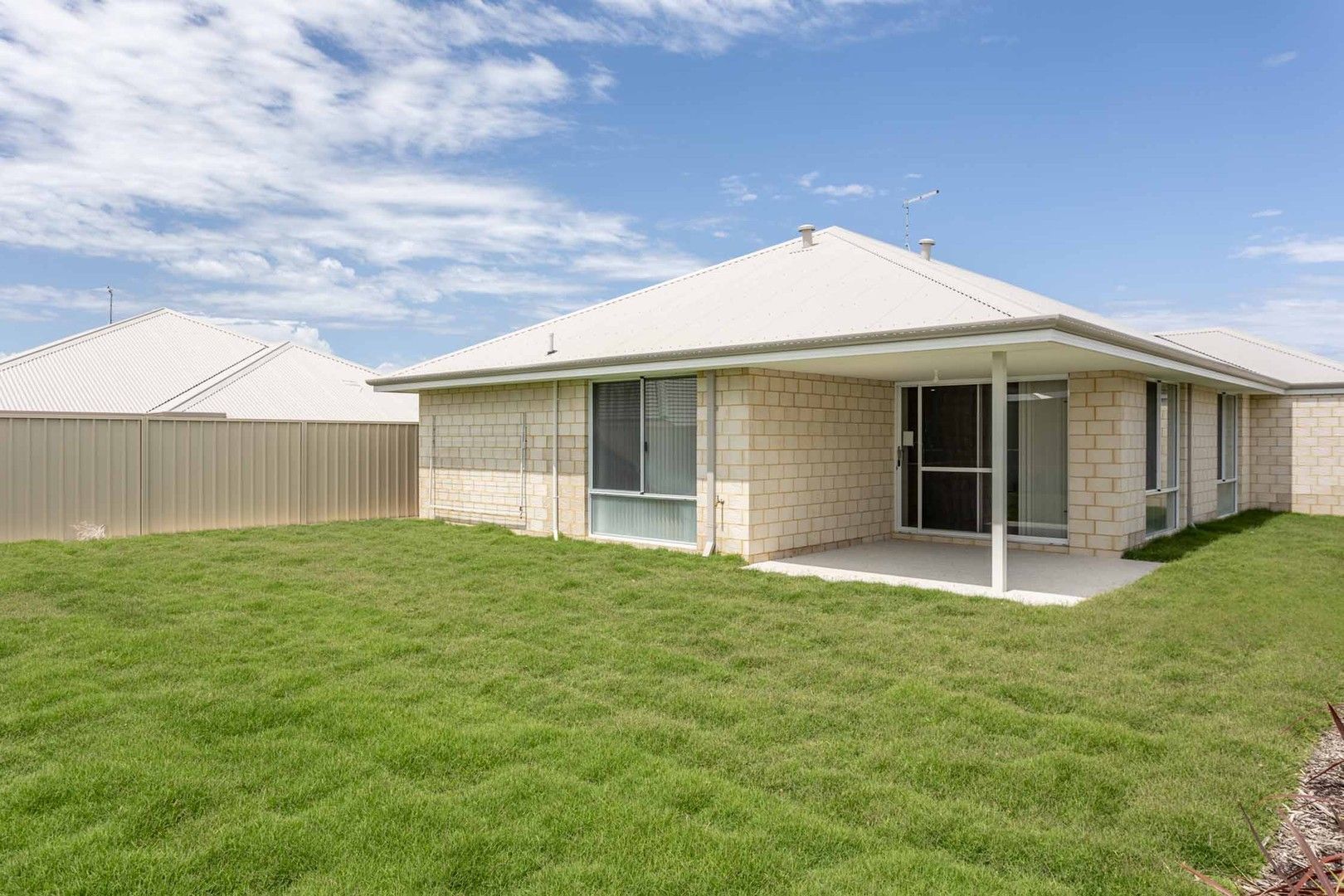 4 Vigilant Street, Two Rocks WA 6037 - House For Rent - $560 | Domain