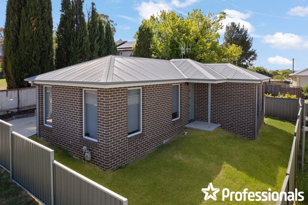 16 Webb Street, West Bathurst NSW 2795 - Apartment For Rent | Domain