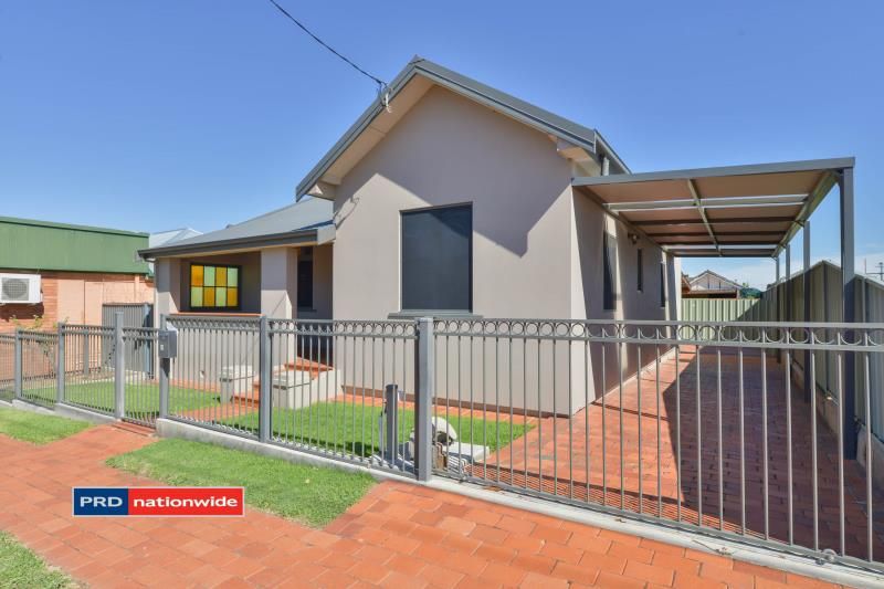 22 Roderick Street, Tamworth | Property History & Address Research | Domain