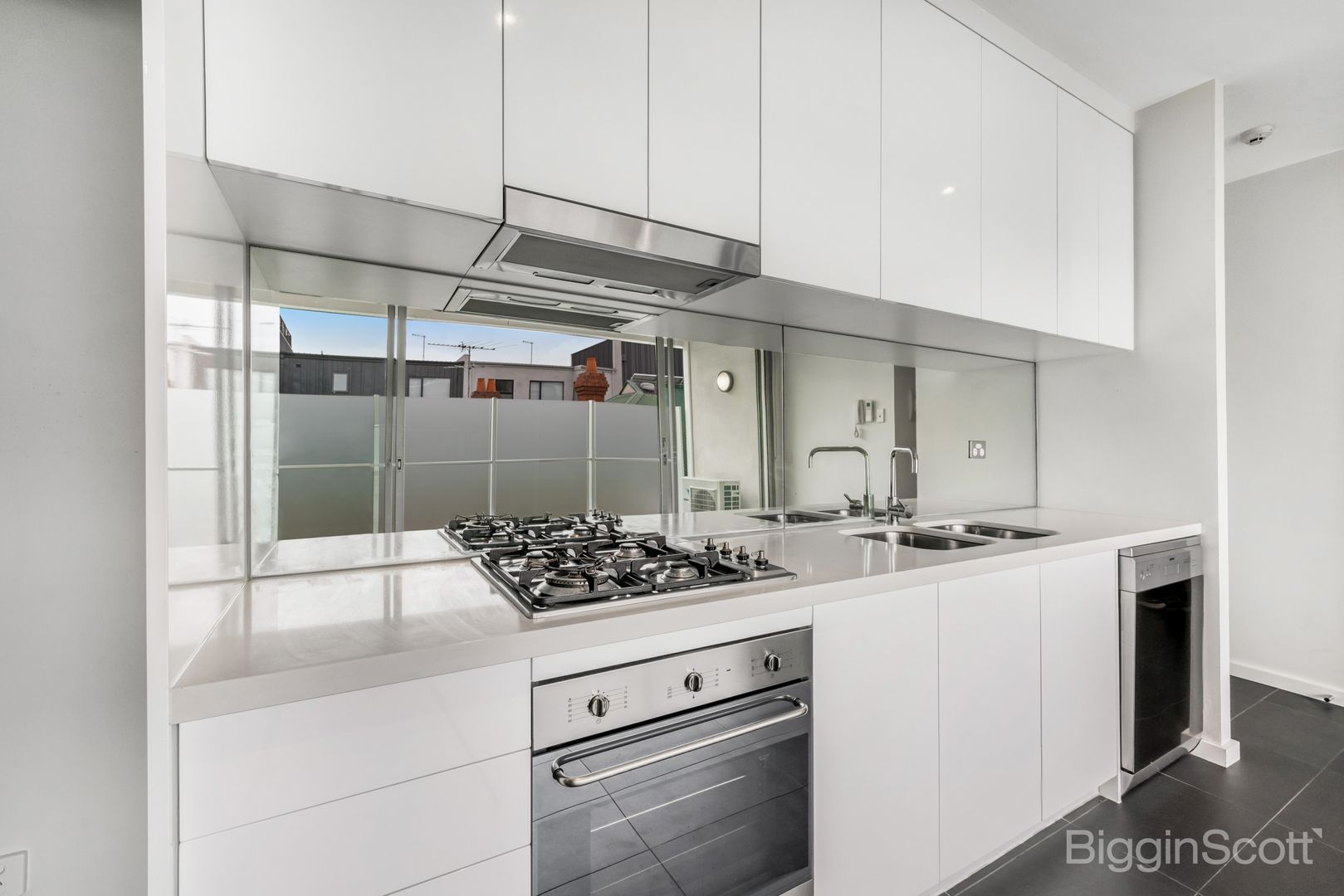 10/2 Walker Street, Moonee Ponds VIC 3039 - Apartment For Rent | Domain