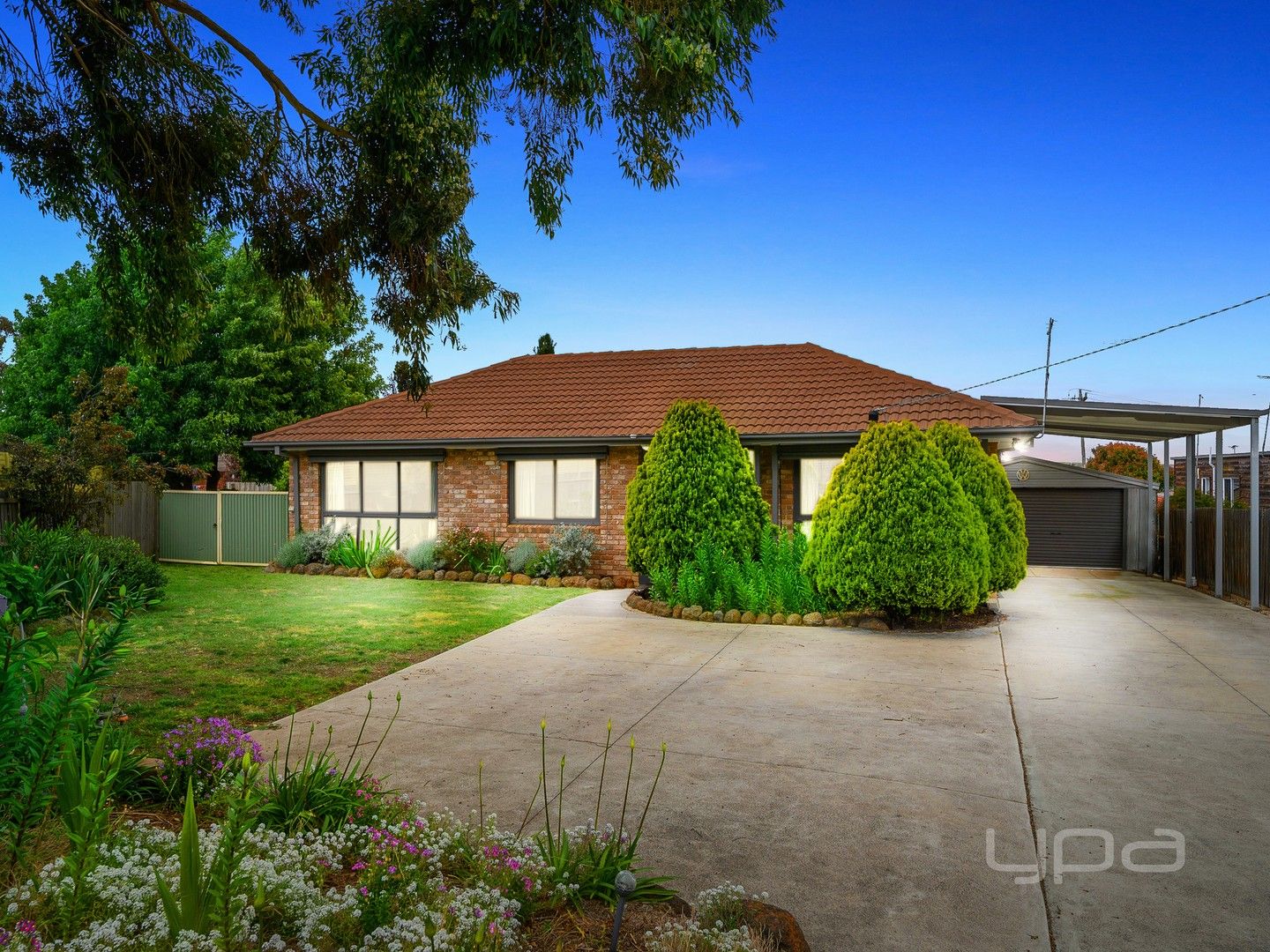 2 Hare Court, Darley VIC 3340 | Domain