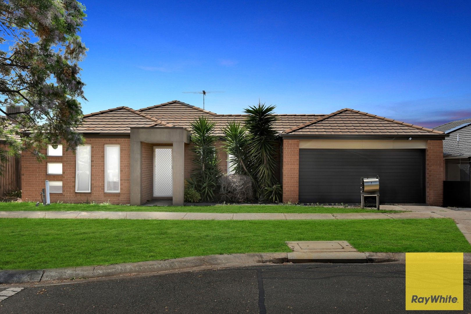 33 Harry Vallence Drive, Maddingley VIC 3340 | Domain