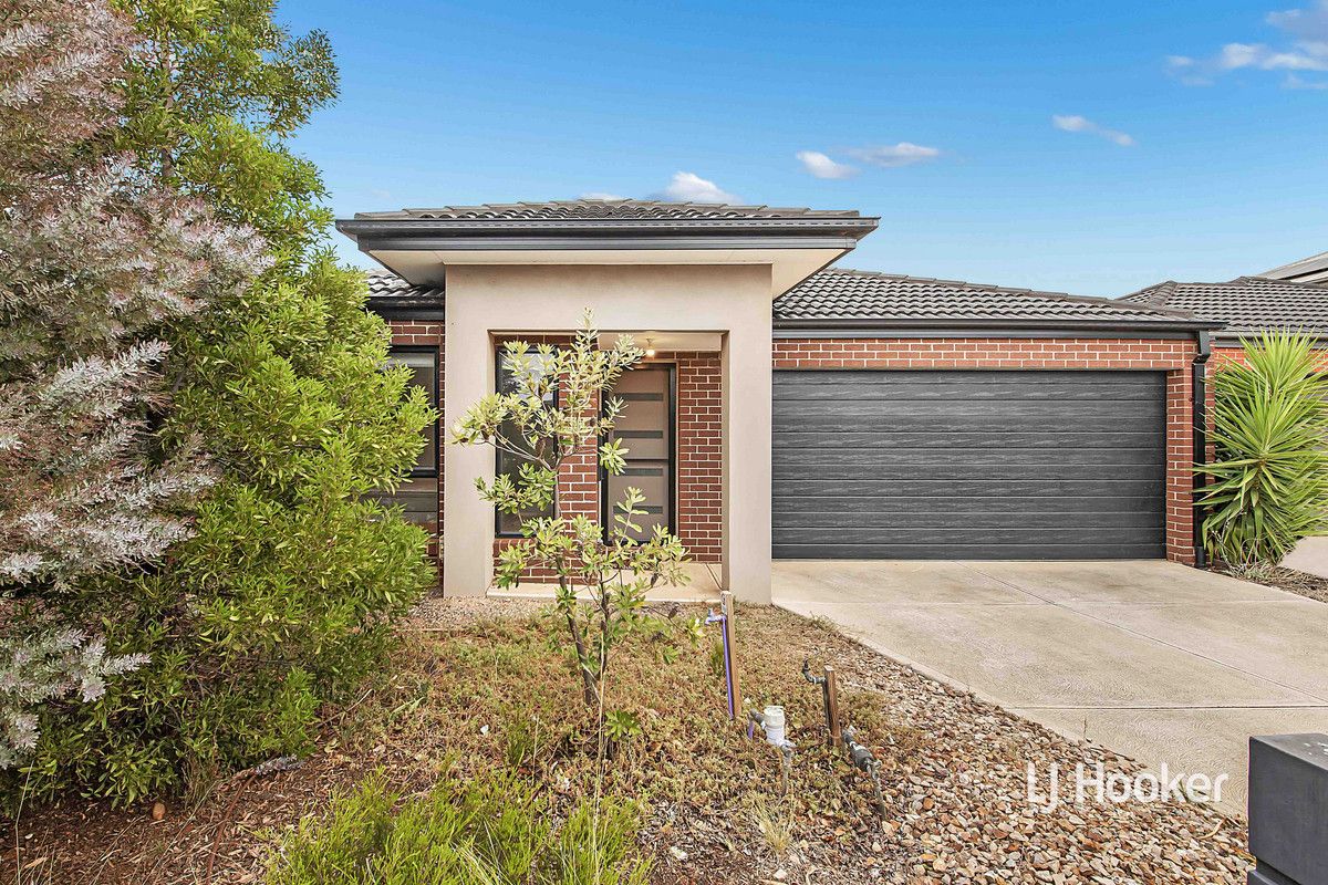 33 Robinson Drive, Weir Views VIC 3338 | Domain