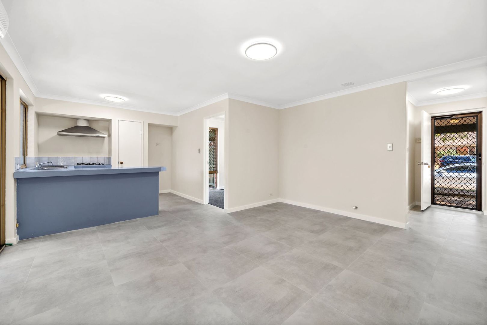 6 Hillview Court, Gosnells WA 6110 - House For Rent | Domain