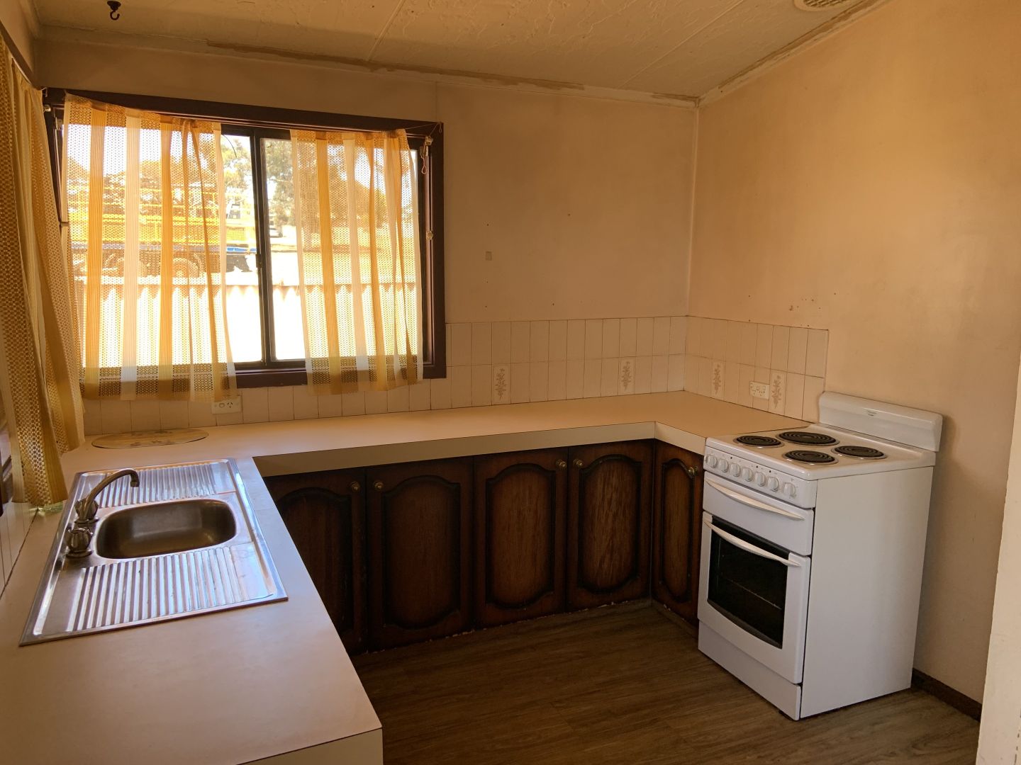 24 Lenneberg Street, Marvel Loch WA 6426 | Domain