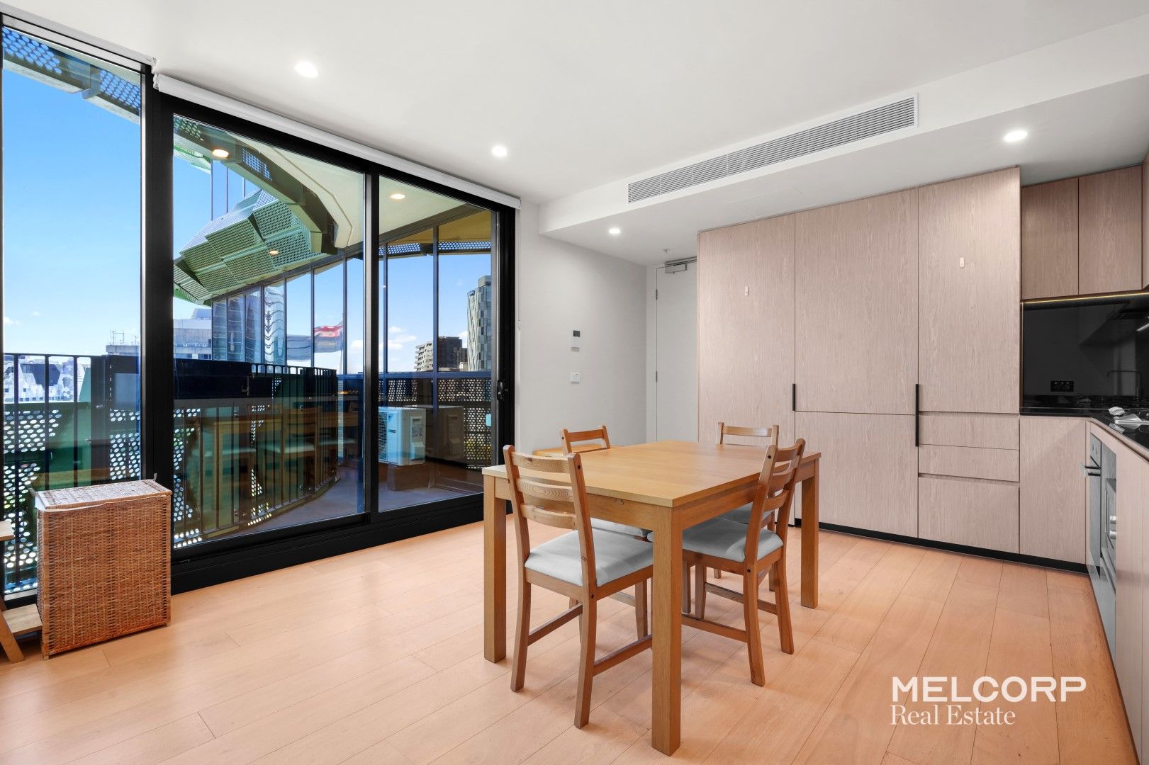 904/151 Berkeley Street, Melbourne VIC 3000 - Apartment For Rent | Domain