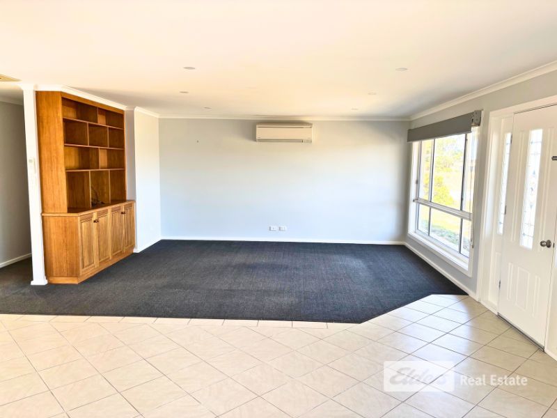 5 De Guichen Dr Drive, Robe SA 5276 - House For Rent | Domain