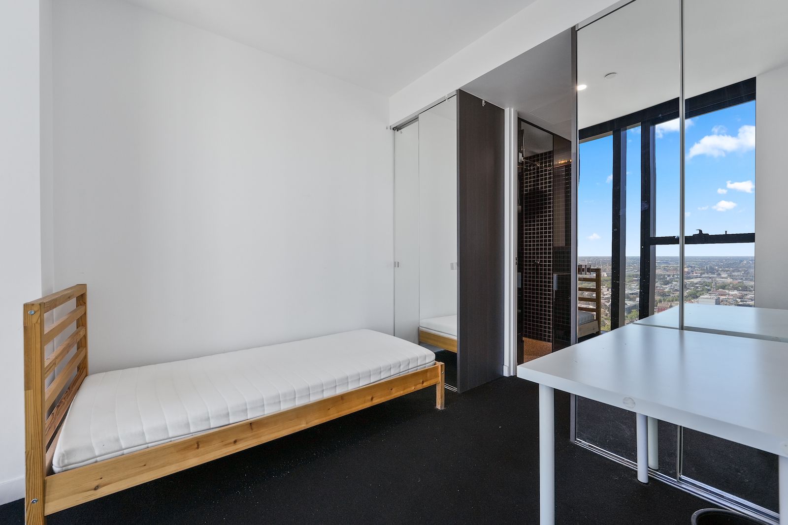 3113/160 Victoria Street, Carlton VIC 3053 - Apartment For Rent | Domain