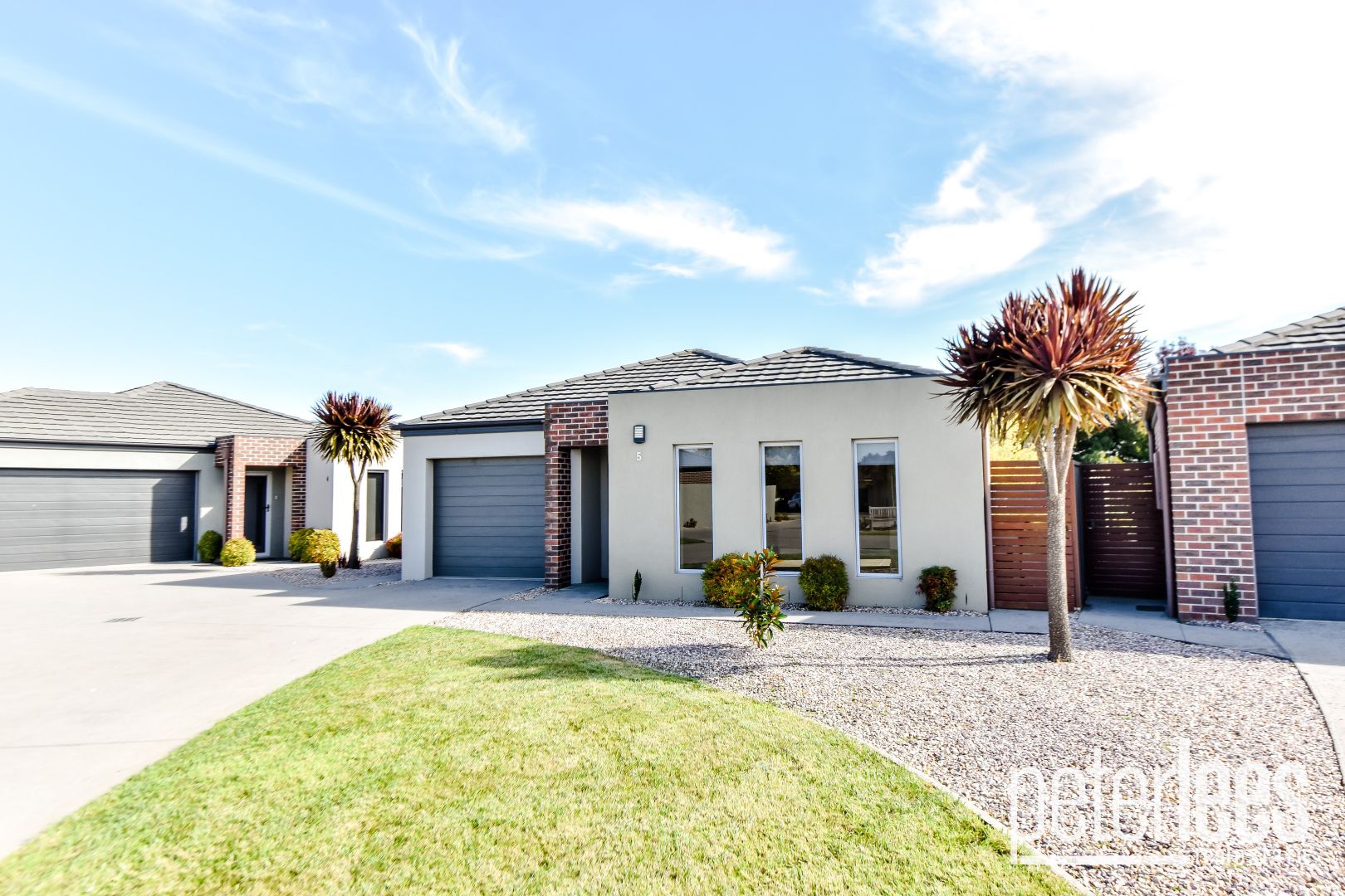 5/7 St James Close, Newstead | Property History & Address Research | Domain