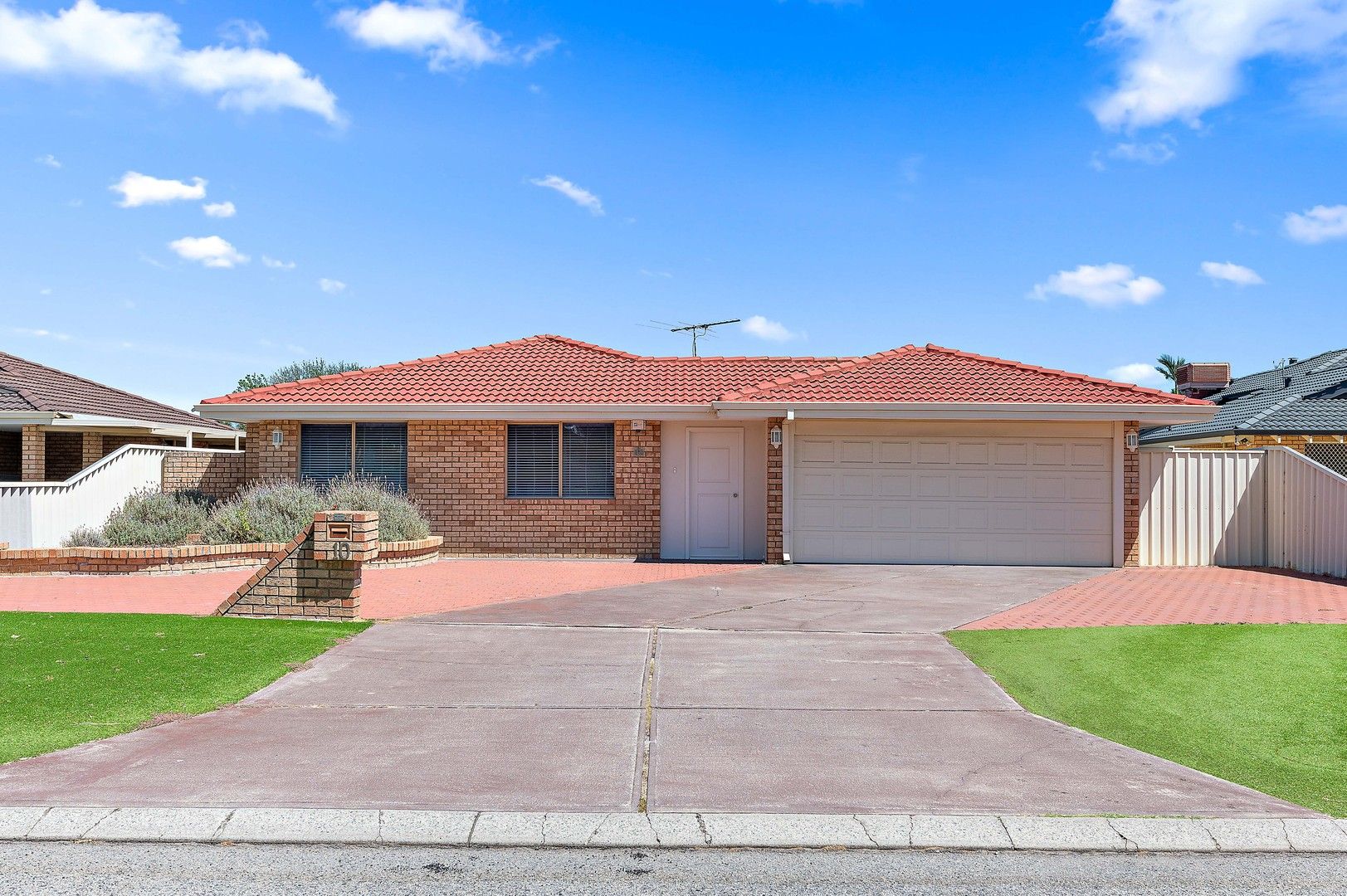 10 Magenta Close, Thornlie WA 6108 - House For Rent - $750 | Domain