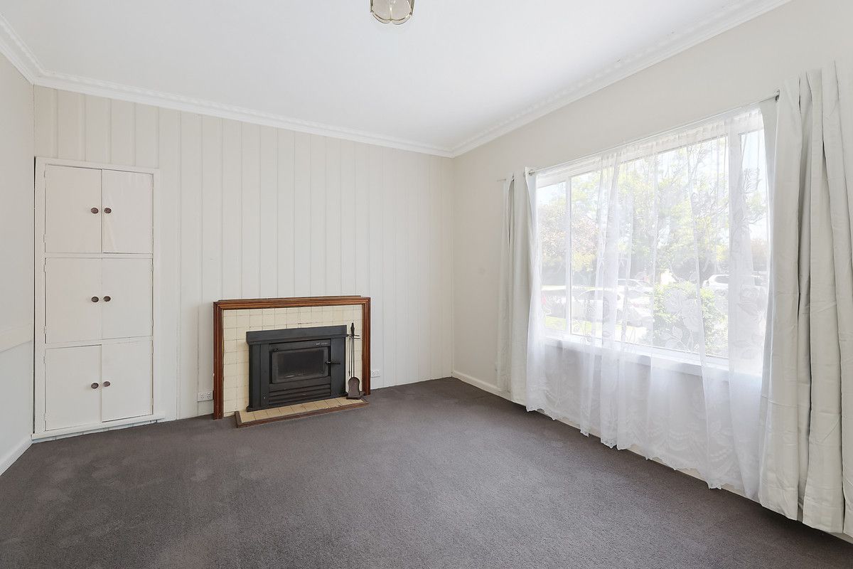 3/34 Armstrong Street, Colac VIC 3250 - Apartment For Rent | Domain