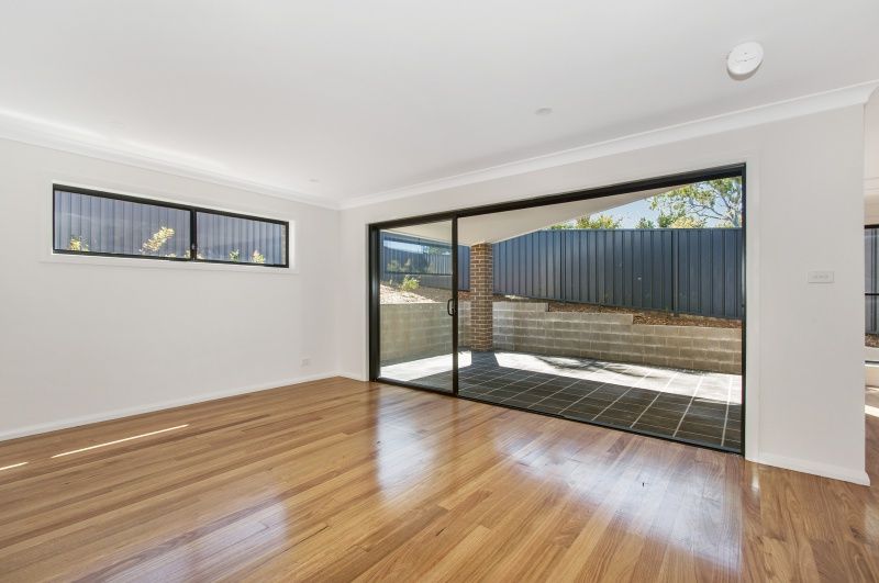 2/172-174 Princes Highway, Unanderra NSW 2526 - Townhouse For Rent | Domain