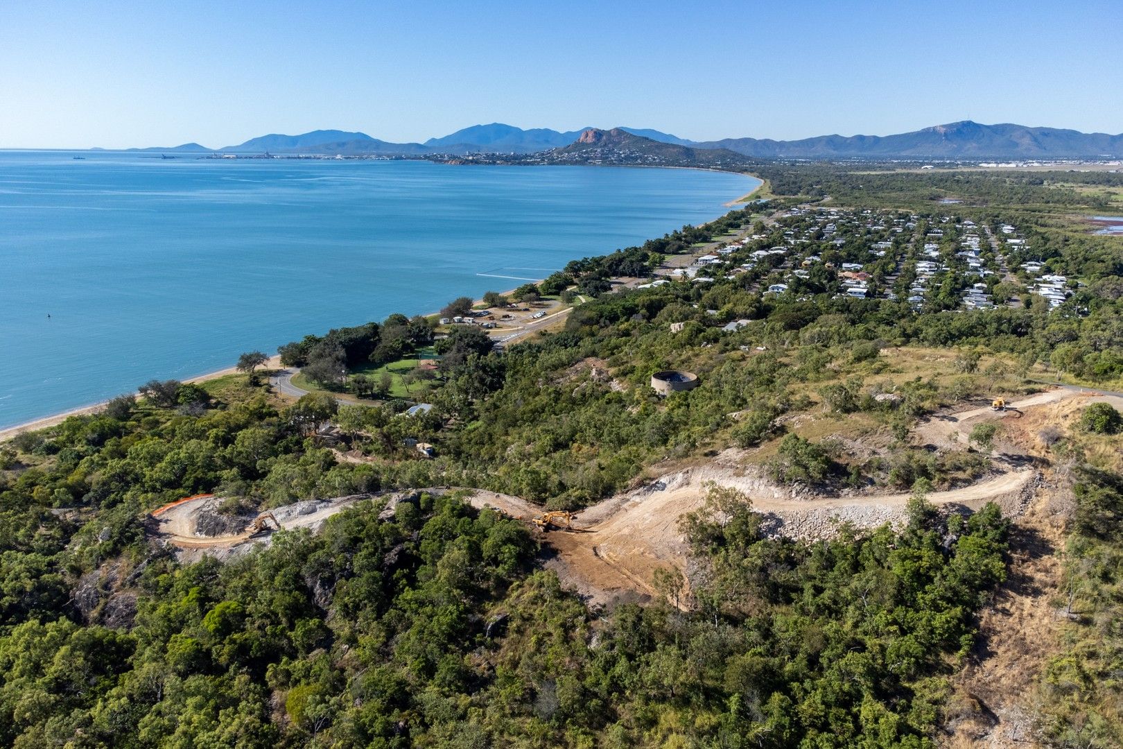 1 The Esplanade, Pallarenda QLD 4810 | Domain