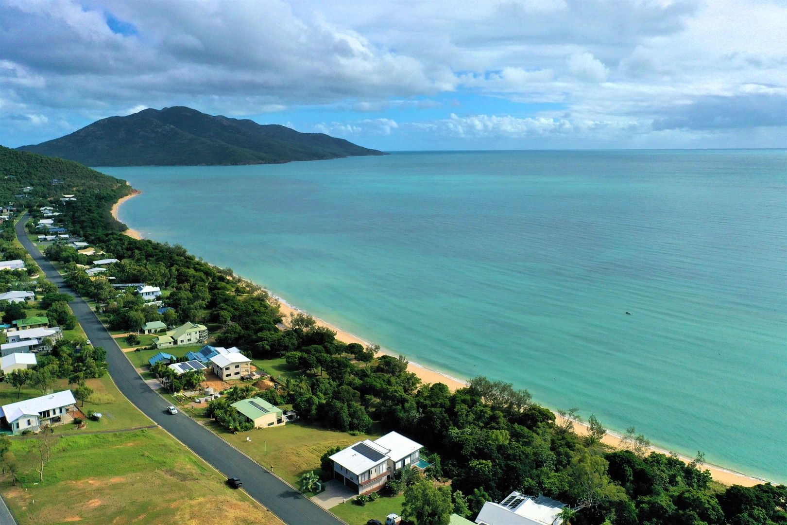 55 Gloucester Avenue, Hideaway Bay QLD 4800 | Domain