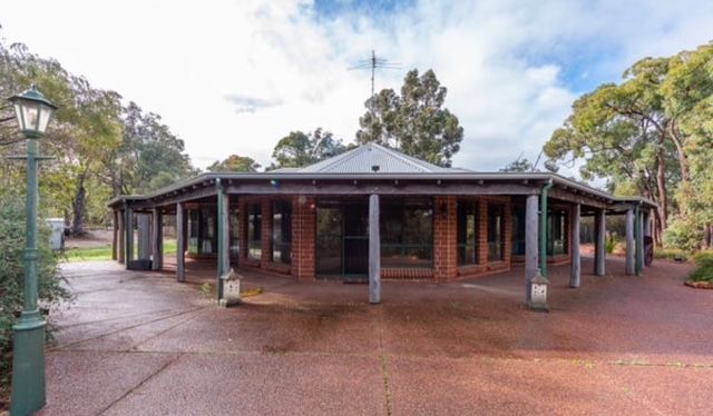 327 RED BROOK CIRCLE, Morangup WA 6083 - House for Sale | Domain