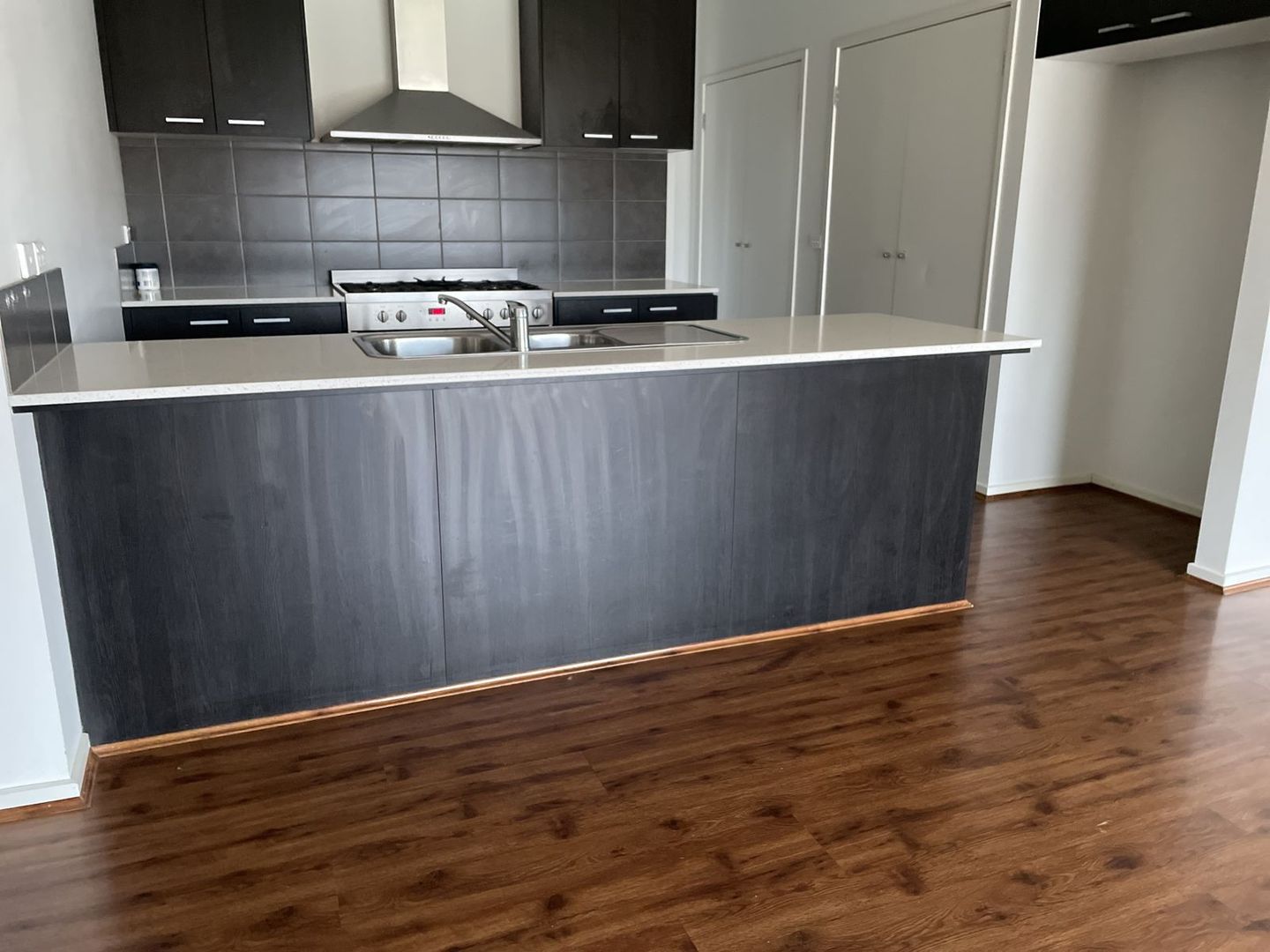 10 Barwon Street, Clyde North VIC 3978 - House For Rent - $560 | Domain