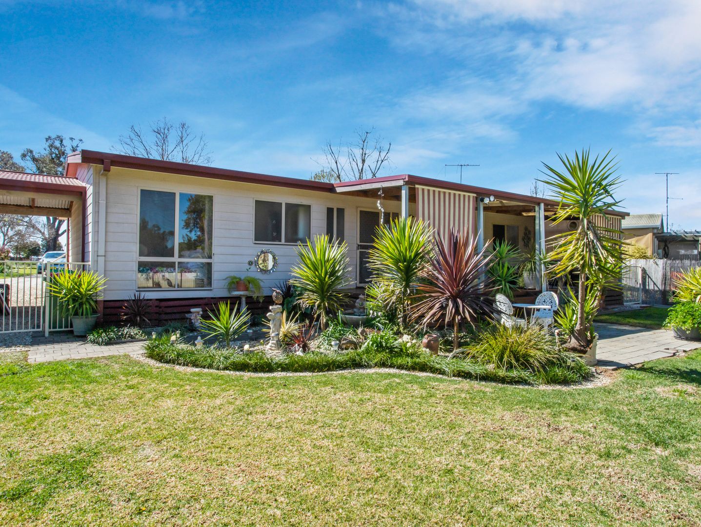 106 Victoria Street, Howlong | Property History & Address Research | Domain