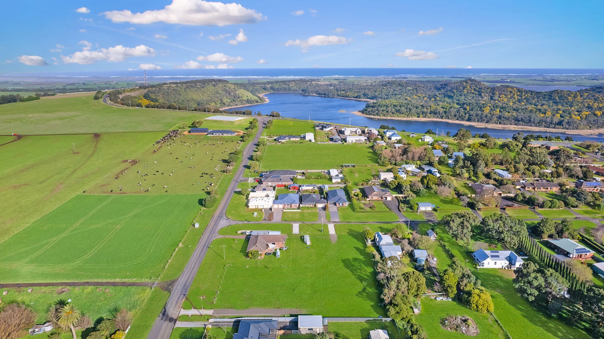 37 Lake Street, Koroit VIC 3282 | Domain