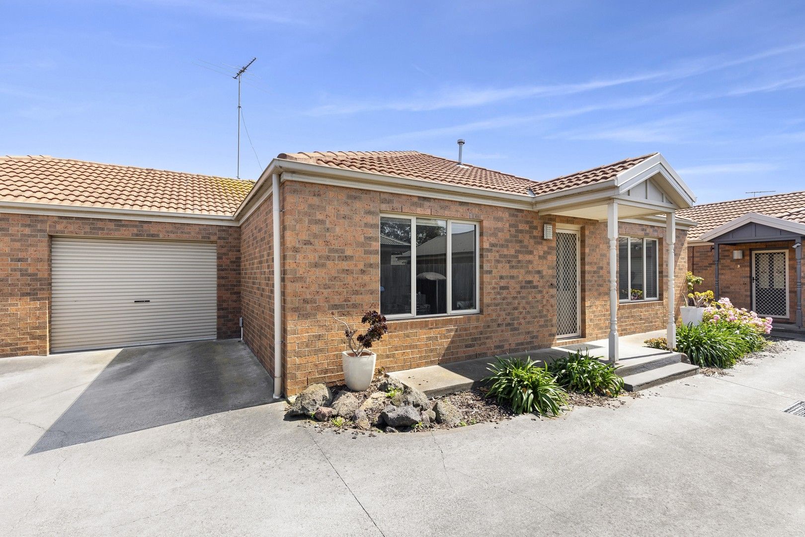 2/158 Church Street, Hamlyn Heights VIC 3215 | Domain