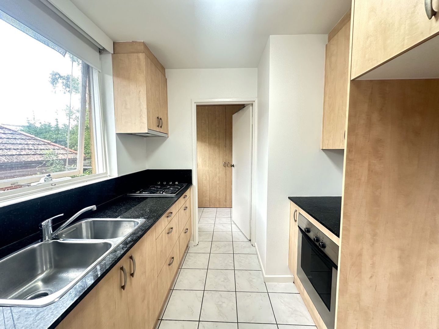 2/8 Hughenden Road, St Kilda East VIC 3183 - Apartment For Rent | Domain