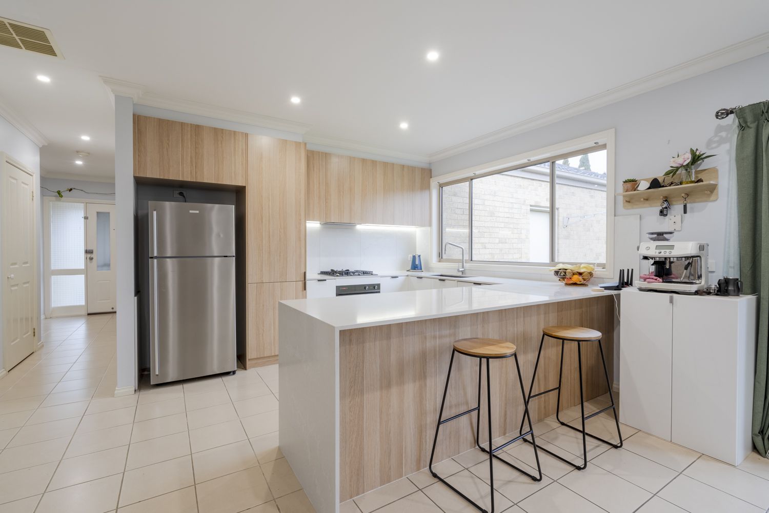 2 Madden Drive, South Morang VIC 3752 - House For Rent | Domain
